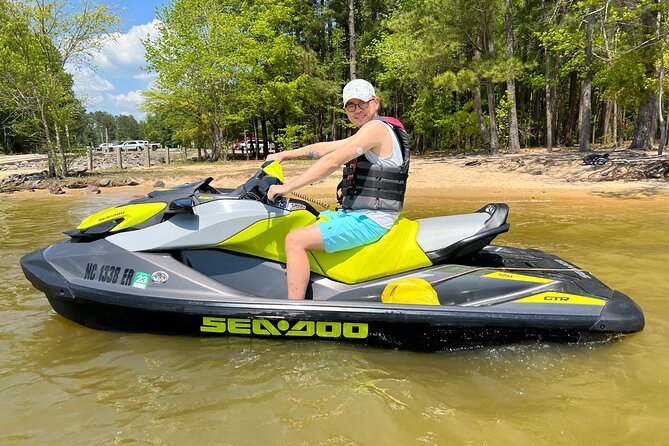 1.5 hour Jordan Lake Sea Doo Rental - up to 3 people/1 jetski - A Deep Dive into the Jordan Lake Sea Doo Rental Experience