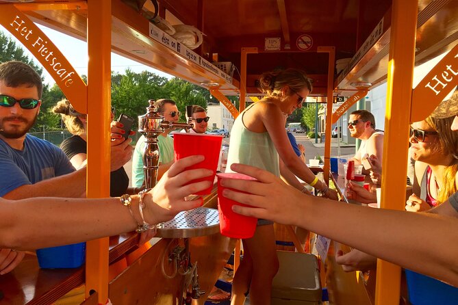 1.5-Hour Public Party Bike Ride in Downtown Memphis - Key Points