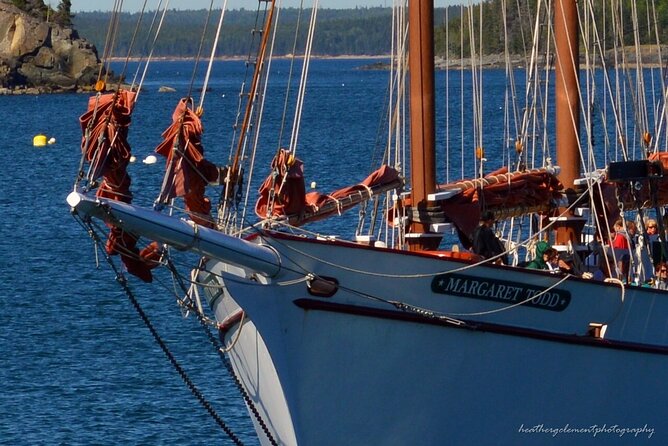 1.5 to 2-Hr Windjammer Sailing Trip in Maine w/ Licensed Captain - Exploring the Frenchman Bay Sailing Trip