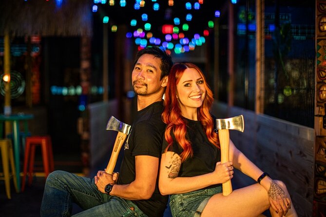 1 Hour Axe Throwing Session - An Authentic Look at Orlando’s Axe-Throwing Experience