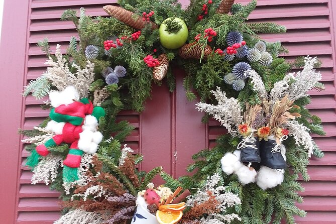 1 Hour Christmastide Walking Tour in Virginia Past and Present - Insights from Past Participants