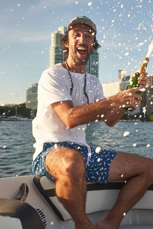 1 hour Miami Private Boat Ride with champagne and captain - Who Is This Tour Best For?