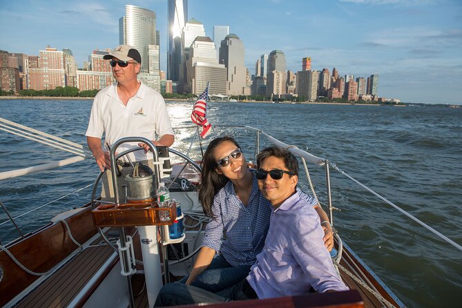 1 Hour Private Charter in New York Harbor for up to 6 people - Why This Tour Offers Great Value