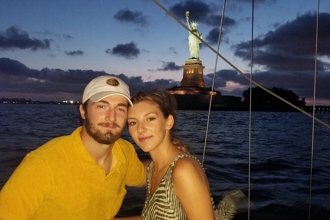 1 Hour Private Charter in New York Harbor for up to 6 people - Who Would Love This Tour?