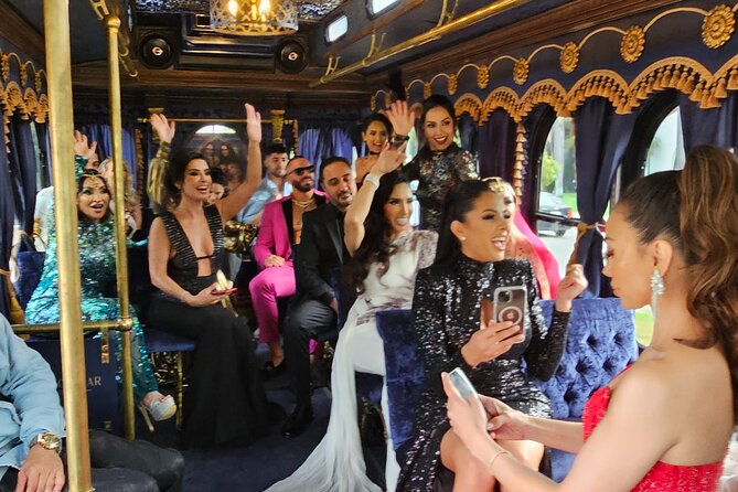 #1 Luxury Hollywood Sightseeing Trolley Bus Tour - FAQ