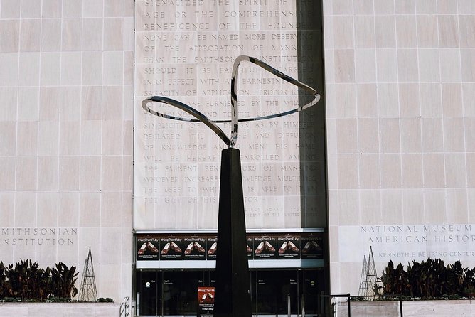 #1 National Archives + American History Museum Guided Tour - Who Will Love This?