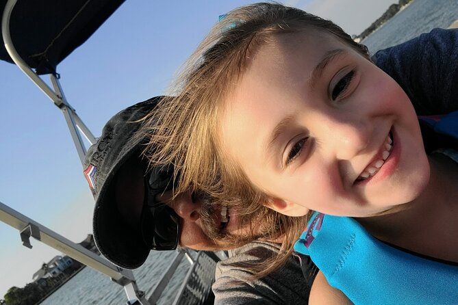 10 Passenger Pontoon Boat Rentals - What the Experience Looks Like