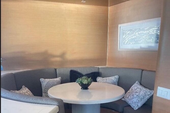 100 ft Maiora Super Yacht Rental long beach - FAQ About the 100 ft Maiora Super Yacht in Long Beach