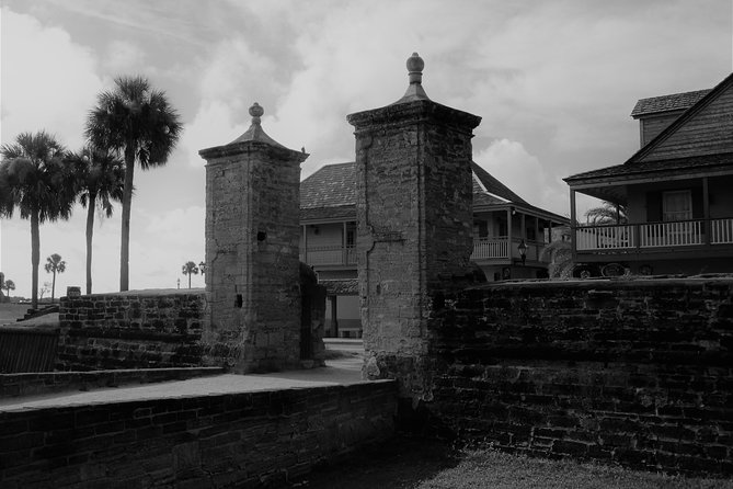 10:30pm Shadows of the Supernatural Tour - Exploring the Haunted Side of St. Augustine
