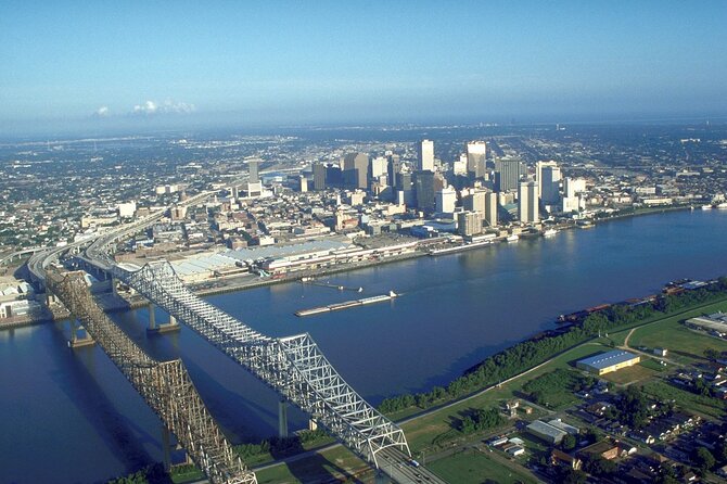 11 Passenger Executive Van: New Orleans Airport or Hotel Transfer - Review of the 11 Passenger Executive Van: New Orleans Airport or Hotel Transfer