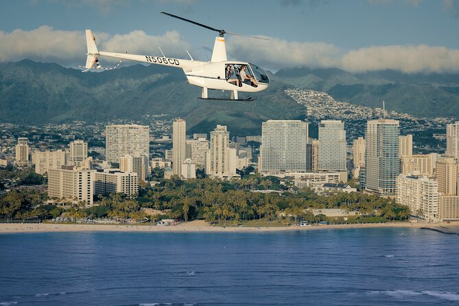 18 Minutes PRIVATE Helicopter Tour in Honolulu - What Travelers Can Expect