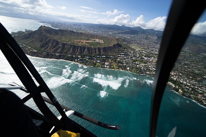 18 Minutes PRIVATE Helicopter Tour in Honolulu - Analyzing the Value