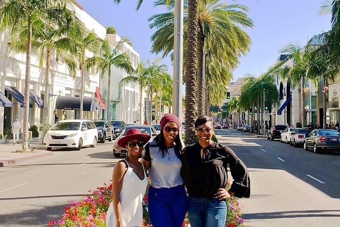 2 1/2 Hour Private Tour of Hollywood, Beverly Hills and Bel Air - Rodeo Drive: The Shopping Mecca