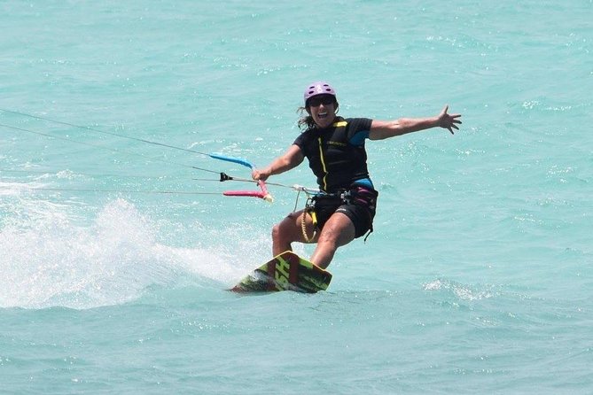 2.5-Hour Private Kiteboarding Lessons at Kanaha Beach in Kahului - Practical Details and Tips