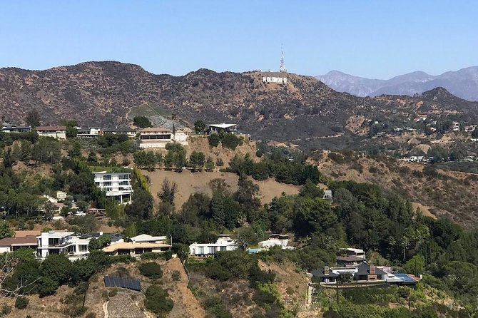2.5 Hour Private Sightseeing Tour of Hollywood and Beverly Hills - Who Should Consider This Tour?