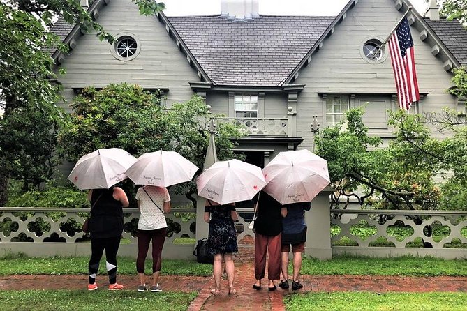 2.5-Hour Salem History & Sightseeing Guided Walking Tour - An In-Depth Look at the Salem Walking Tour