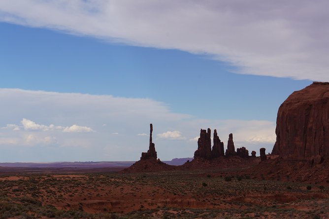 2.5 HR Tour (3SNGT 2.5hr) - Exploring the 2.5-Hour Monument Valley Tour: An Authentic Navajo Experience