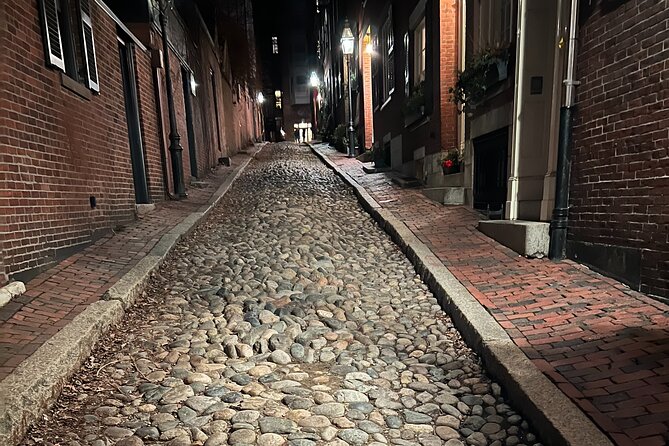2-Hour Beacon Hill True Crime Expert Guided Tour - Introduction: A Unique Take on Boston