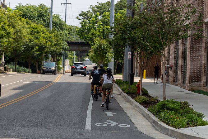 2-Hour Guided E-Bicycle Sightseeing Tour of Nashville - The Sum Up