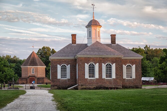 2-Hour Private Guided The best of Williamsburg Walking Tour - Practical Details and What to Expect