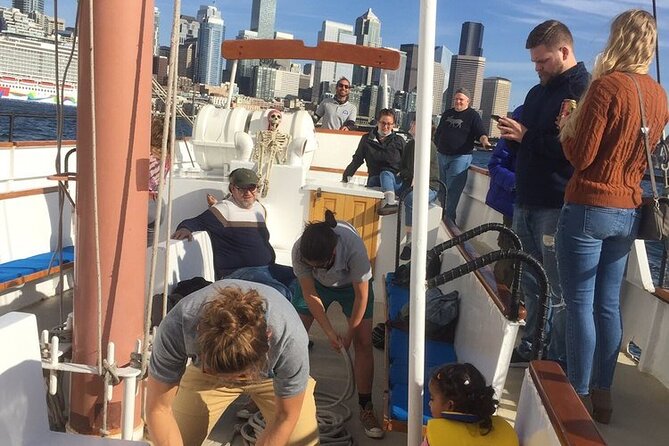 2-Hour Seattle Sailing Harbor Tour - Who Will Love This Tour?