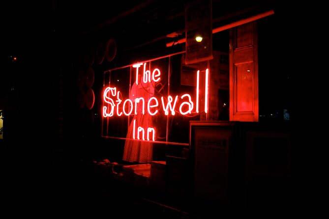 2-Hour Spanish Nightlife Guided Walking Tour of Greenwich Village - Value for Money and Practical Details