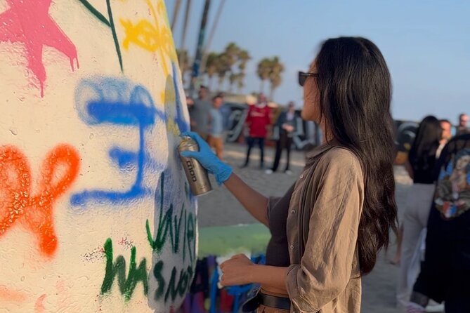 2 Hour Spray Paint in Famous Venice Art Walls - A Closer Look at the Experience