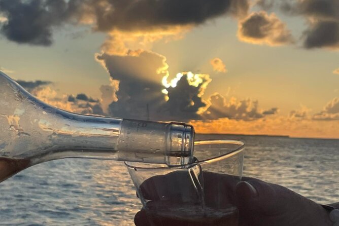 2-Hour Sunset Sailing With Wine In Stock Island - A Review of the 2-Hour Sunset Sailing With Wine in Stock Island