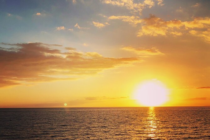 2 hour Tiki Pub Sensational Sunset Cruise (Adults only) - A Deep Dive Into the Experience