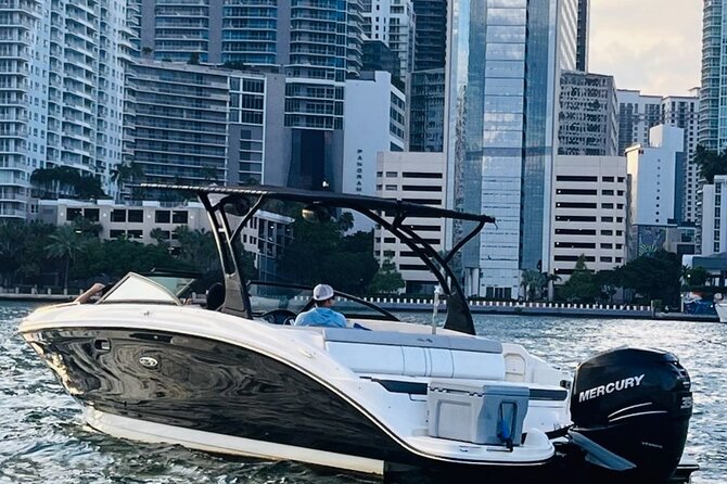 2-Hours Private Miami Boat Tour With Champagne - Authentic Experiences from Guest Reviews