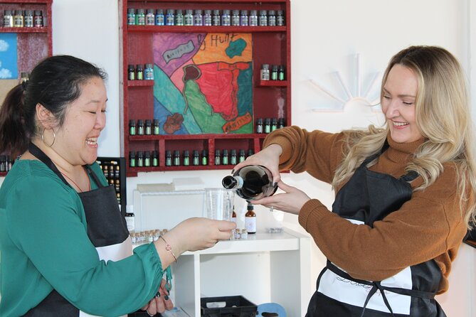 2 Hours Sip, Socialize, and Custom Soap Making in Atlanta - An In-Depth Look at the Experience
