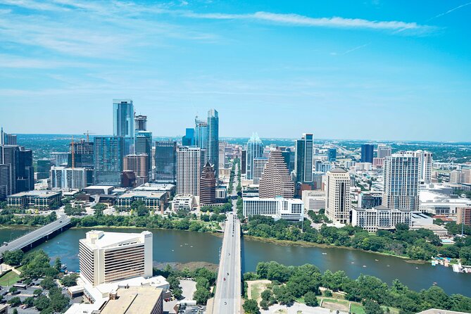 20 Minutes Downtown Austin and Lake Austin - Overview of the 20 Minutes Downtown Austin and Lake Austin Tour