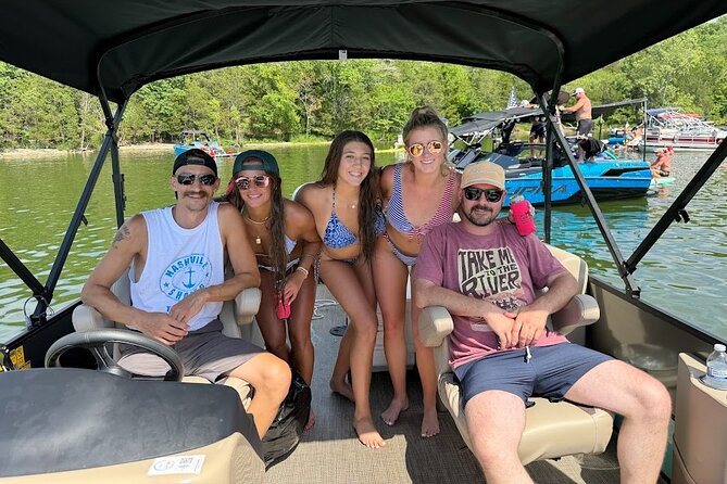 25ft Pontoon Party Boat w/ Captain up to 12 people (3 hrs) - Who Will Love This Tour?