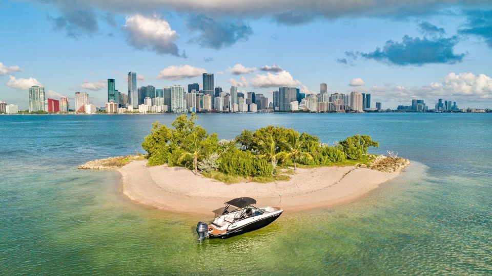 27 Feet Monterey Breathtaking Miami Skyline Boat Tour - Why Choose This Tour?