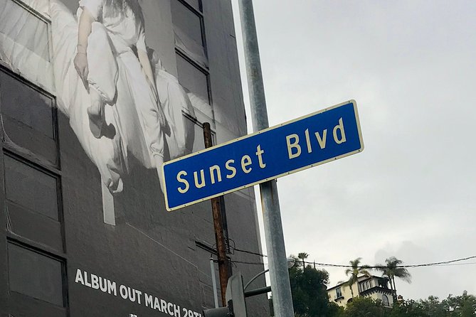 3.5 Hour Coastal Tour of Santa Monica, Venice Beach and Malibu - FAQ