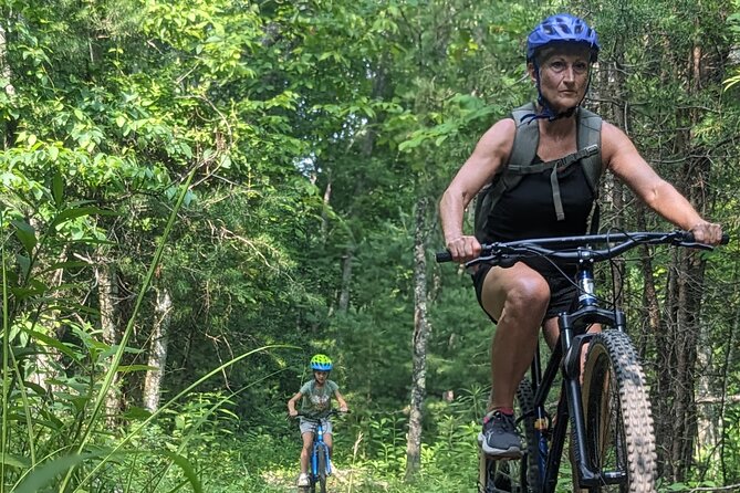 3-Hour Guided Mountain Biking in the Blue Ridge Mountains - Discovering Roanoke’s Trails with Skilled Guides