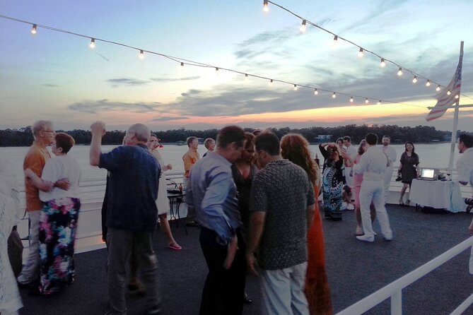 3 Hour Sunset Valentine Dinner Cruise in Miramar Beach - The Sum Up: Who Should Consider This Experience?