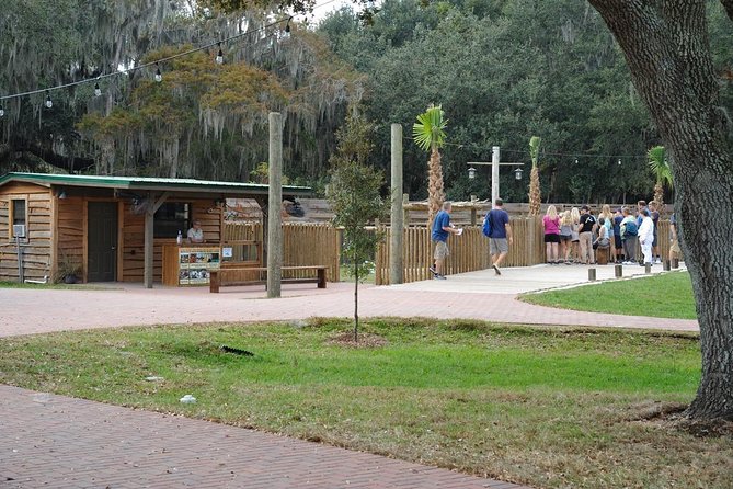 30-Minute Airboat Ride, Lunch, Gem Mining and Park Admission - Gem Mining: A Surprising Hit