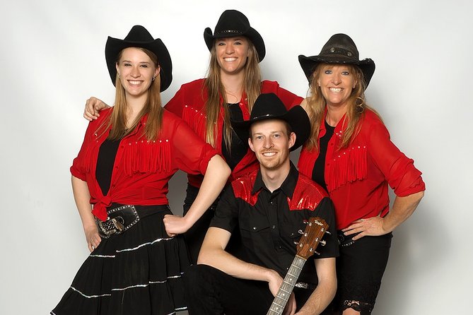 "31 String Showdown" show & dinner at Firelight Barn in Henderson - Who Is This Tour Best Suited For?