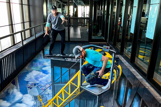 360 Chicago Observation Deck Sip and View Ticket - The Pros and Cons: Is It Worth It?
