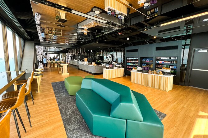 360 Chicago Observation Deck Sip and View Ticket - Final Thoughts: Is It Right for You?