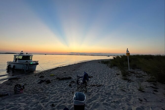38' Private Luxury Sunset Charter w. Music & Drinks, up to 13 ppl - FAQ