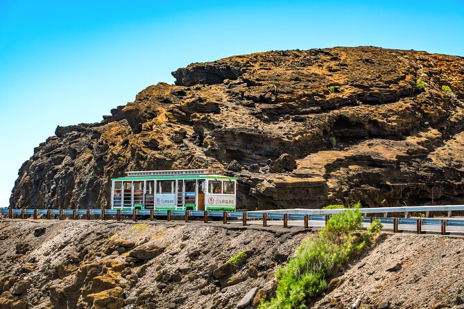 4 Day Pass LeaLea Trolley and Waikiki Trolley Pink Line - FAQs