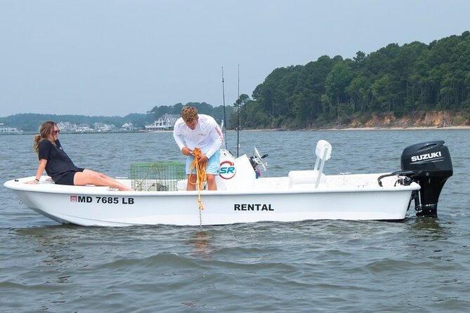 4-Hour Fishing Skiff Boat Rental in Dewey Beach, DE - A Closer Look at the 4-Hour Fishing Skiff Boat Rental in Dewey Beach, DE