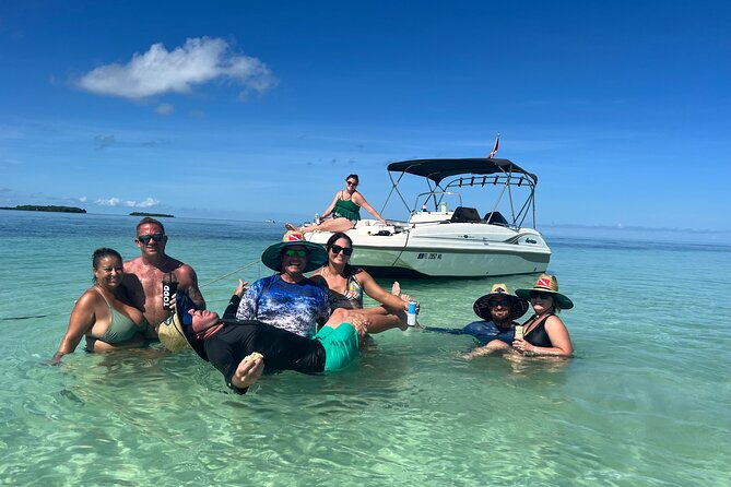 4 Hours 22' Hurricane Deck Boat Rental in Key West - Exploring the 4 Hours 22 Hurricane Deck Boat Rental in Key West