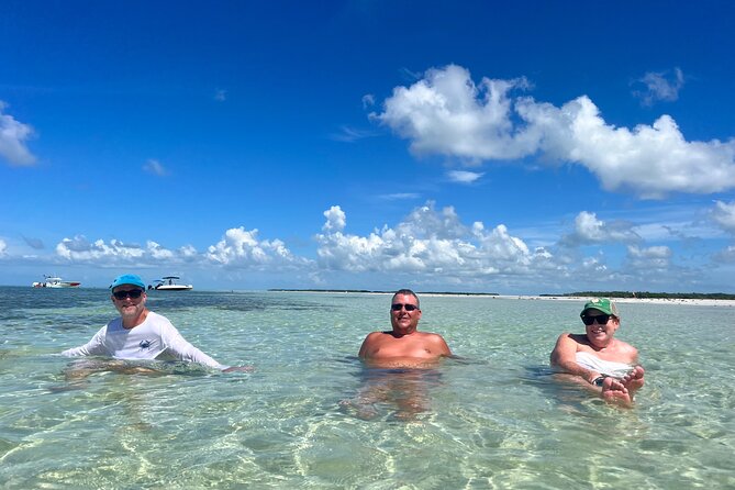 4 Hours 22' Hurricane Deck Boat Rental in Key West - The Practicalities