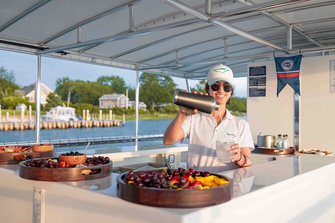 4 Hours of Spacious 50 Foot Private Fun Boat in Hampton - Key Points