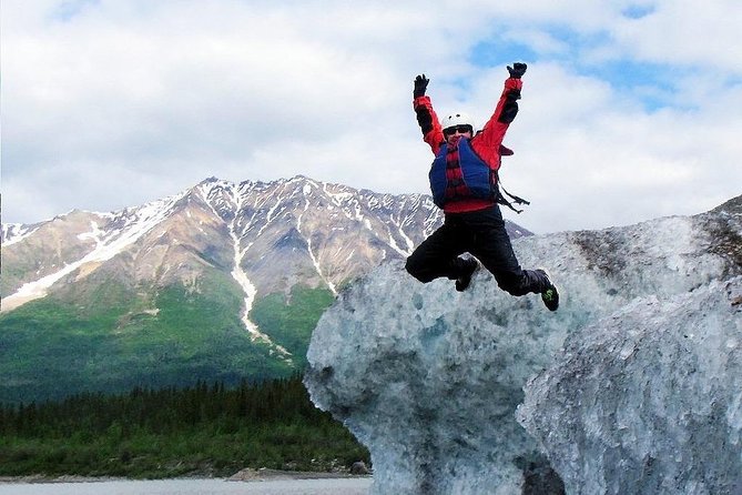 4 Hr Kennicott Glacial Lake & River Raft - The Sum Up