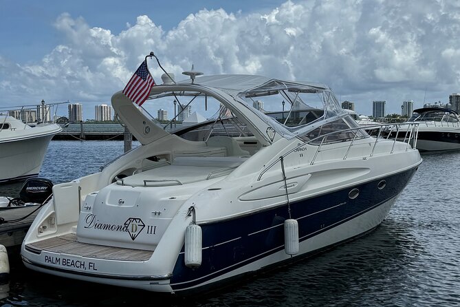 41 Luxury Boat with Captain 4 hours Palm Beach -Jupiter for 8 - The Experience in Detail