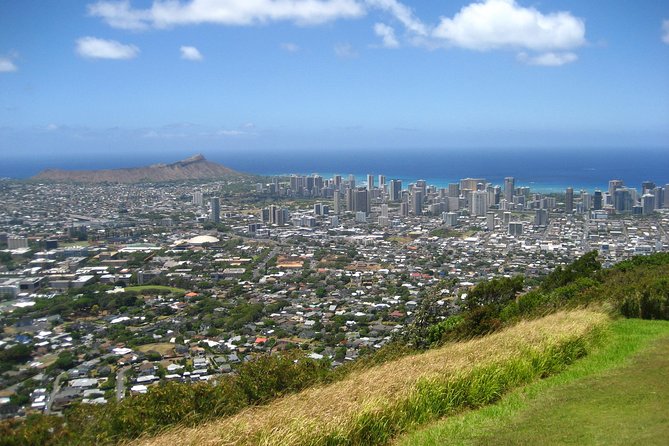 5-Hour Private Customized Luxury Convertible Tour of Oahu's South Shore - Analyzing the Value